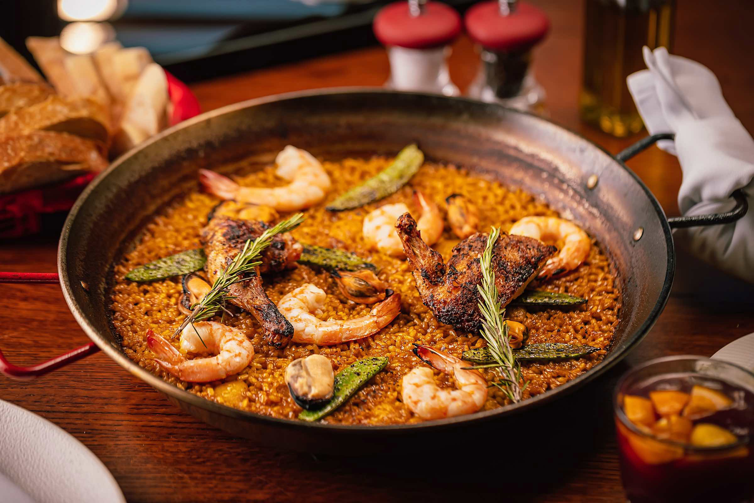 Review: Lunch at Lola Taberna Española, Tryp by Wyndham Dubai
