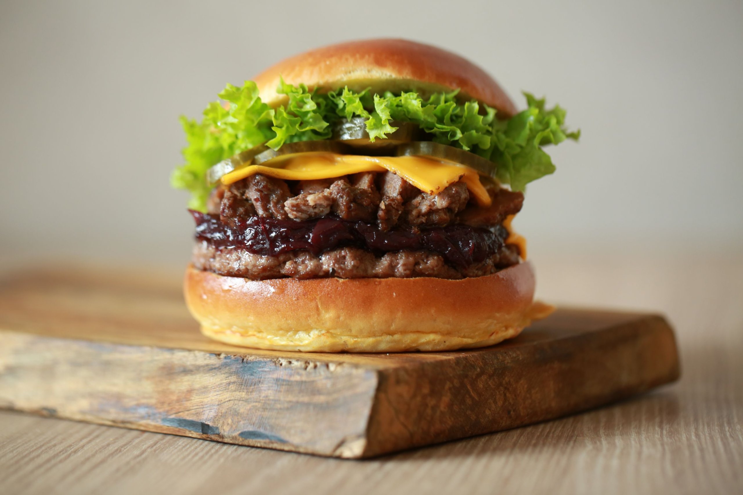 CZNBurak Burger opens new setting at Dubai Hills Mall