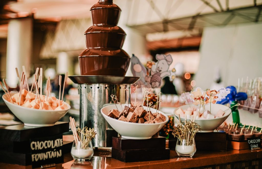 Travel Around the World Brunch at Liwan Restaurant, Swissôtel Al ...