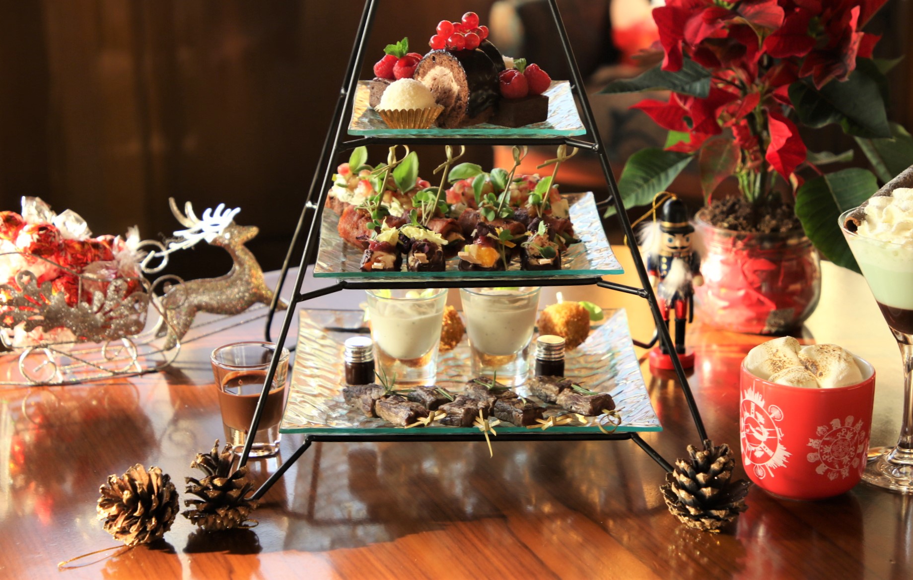 Celebrate the holiday season with festivities at Swissotel Al Ghurair