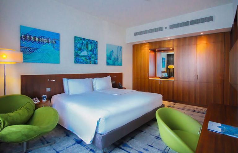 WIN A ONE-NIGHT STAYCATION AT MEDIA ONE HOTEL’S CHILL OUT SUITE ...